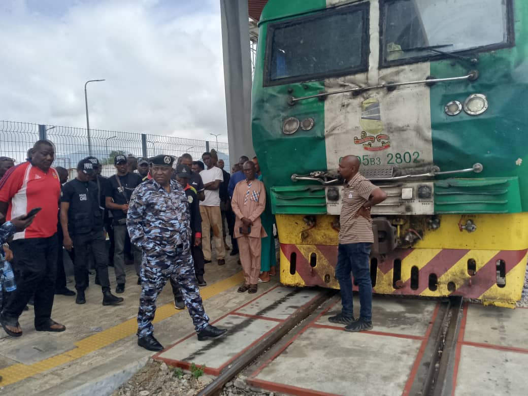 CP Naziru Kankarofi Leads On-The-Spot Assessment of Adogo Train ...